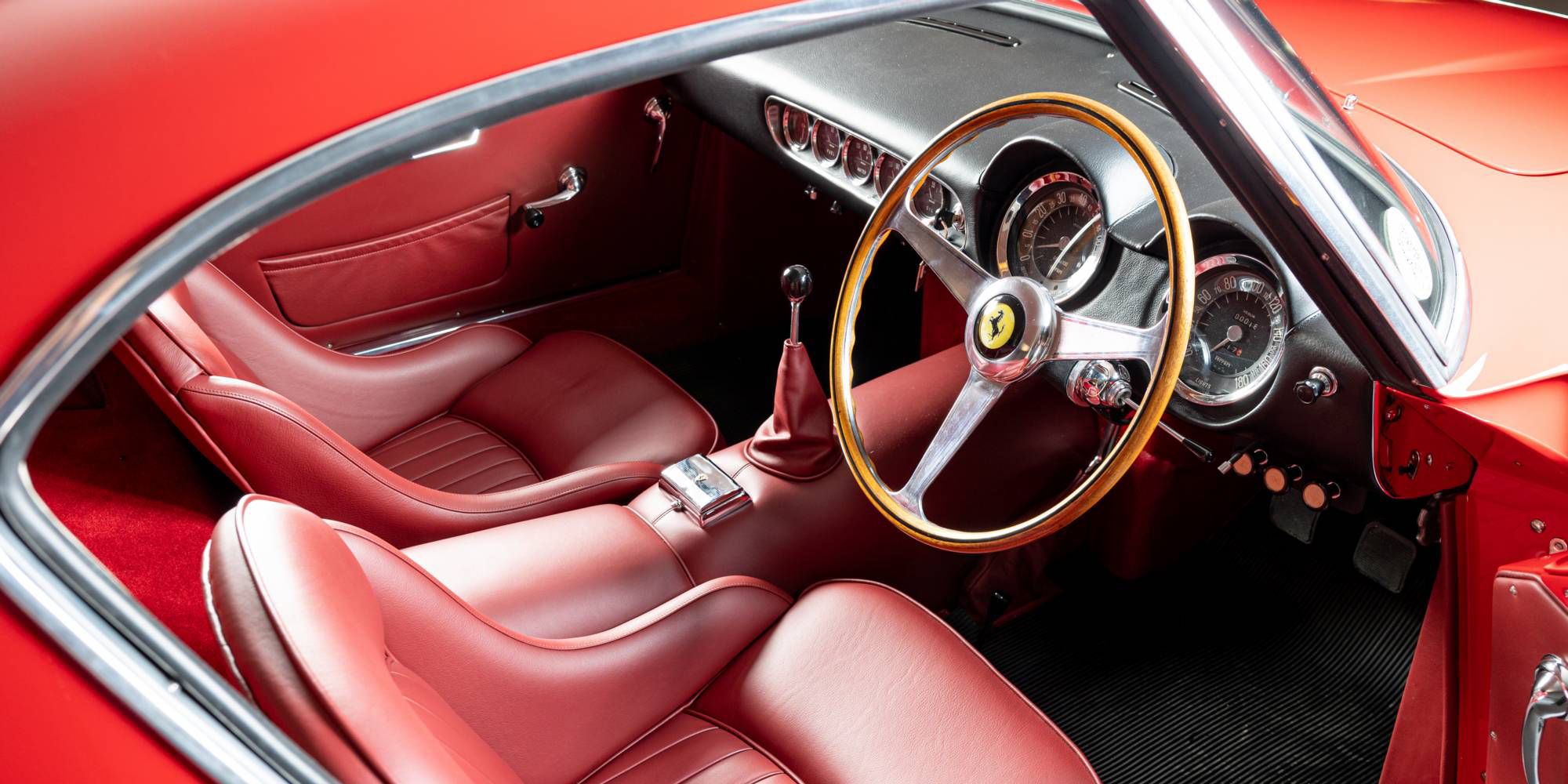 Classic & Modern exotic road and racecars | Jeremy Cottingham